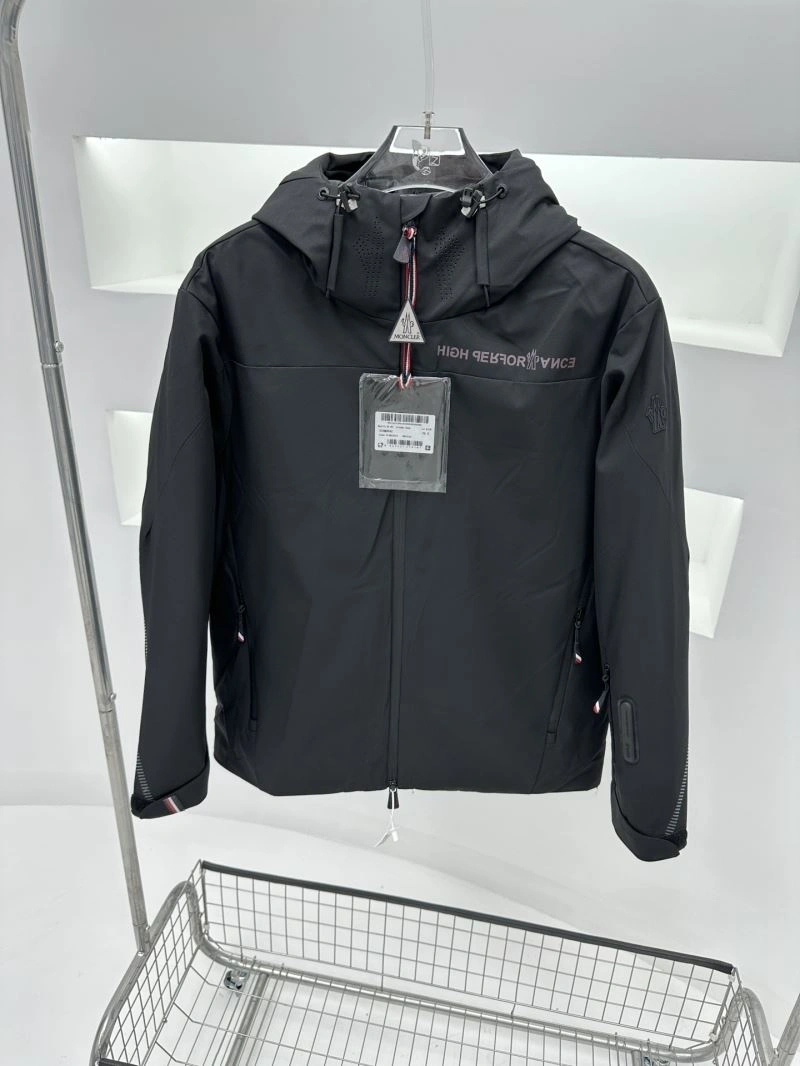 Accurate model Moncler Down Jackets