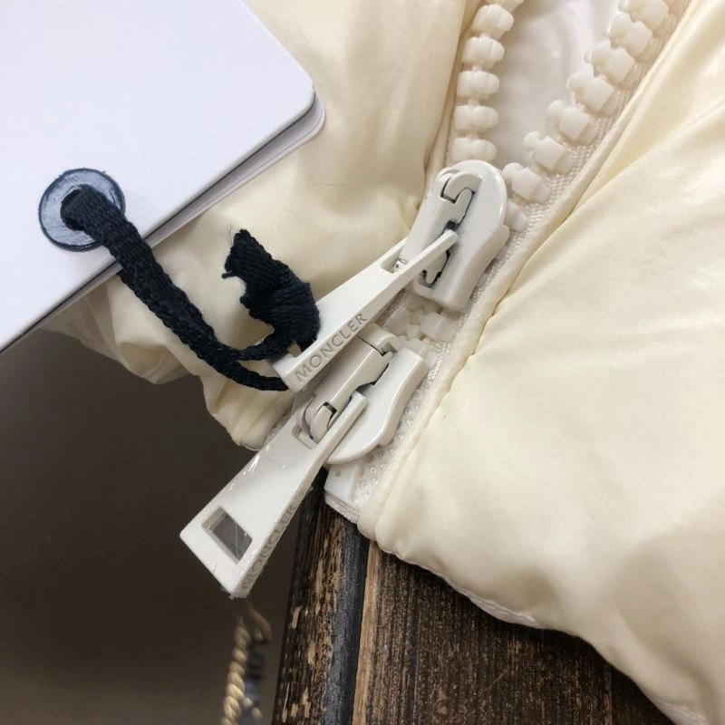 Cut-rate Moncler Down Jackets