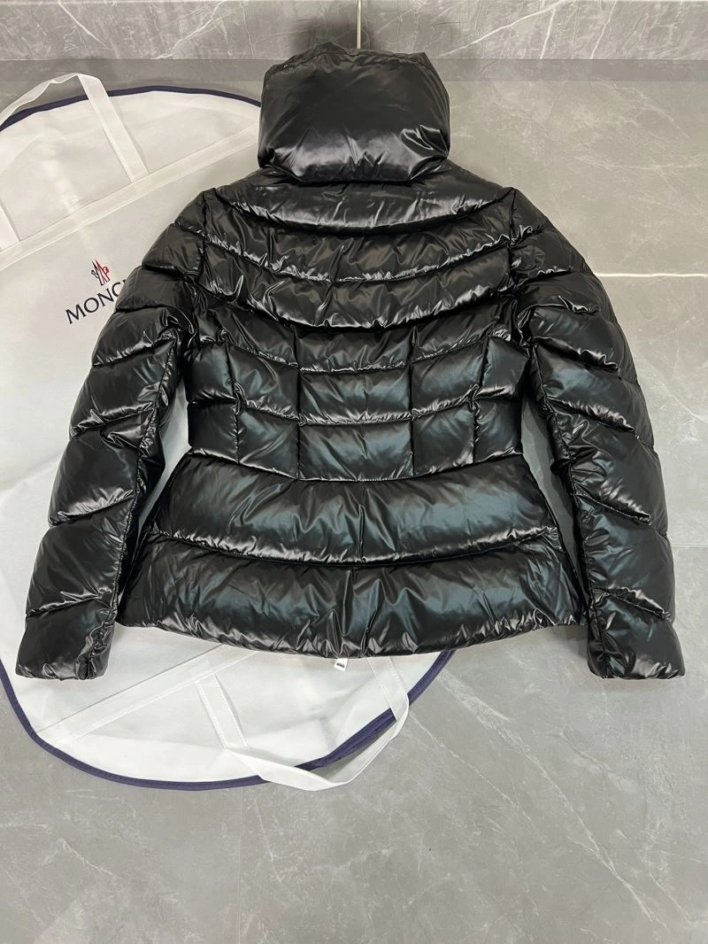 Accurate model Moncler Down Jackets