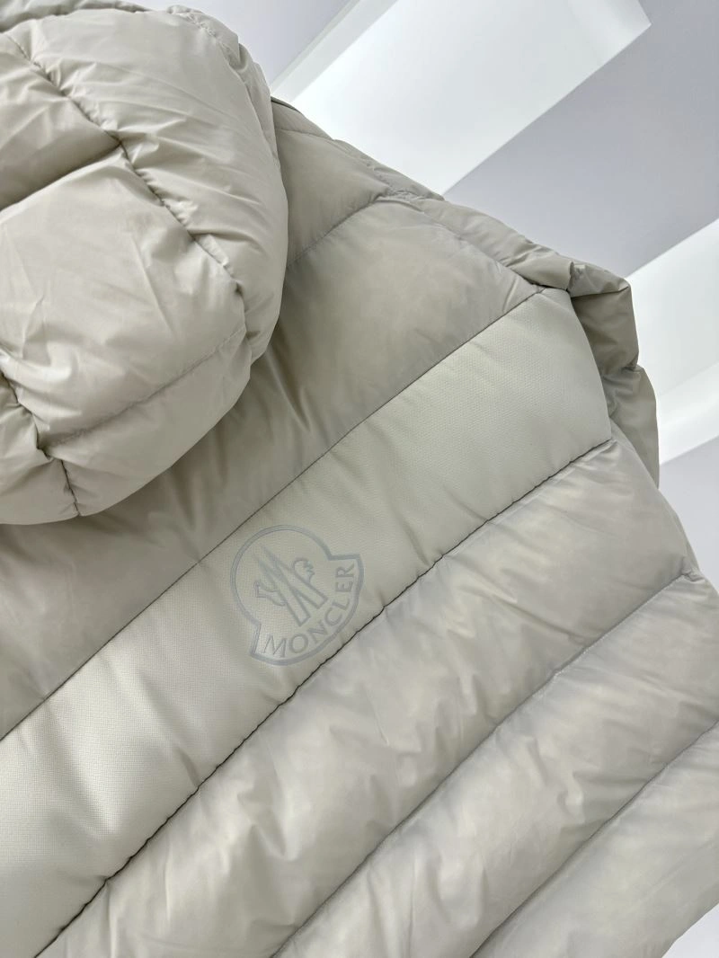 Low-cost Moncler Down Jackets