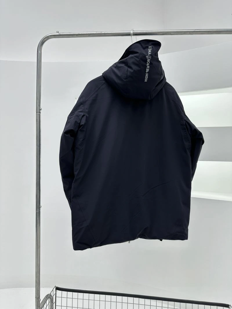 Inexpensive Moncler Down Jackets