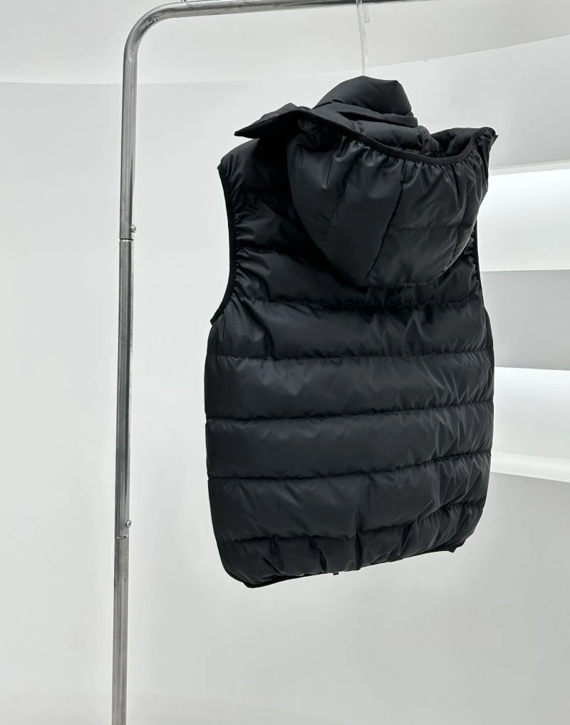 High fidelity Moncler Down Jackets