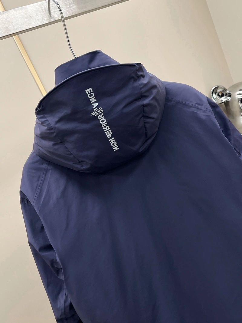 Top mirror Moncler Down Jackets