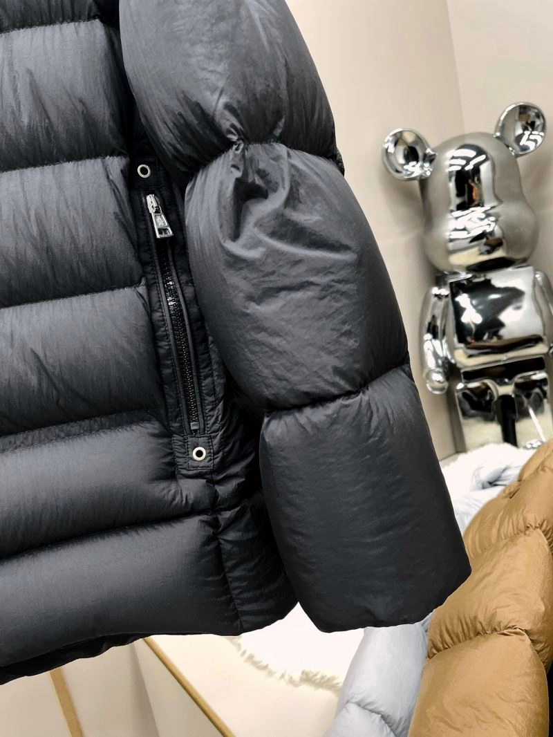 Top mirror Moncler Down Jackets