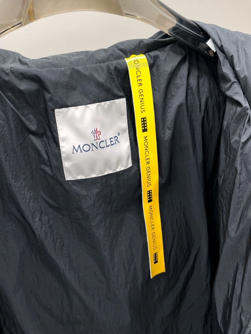 Top mirror Moncler Down Jackets