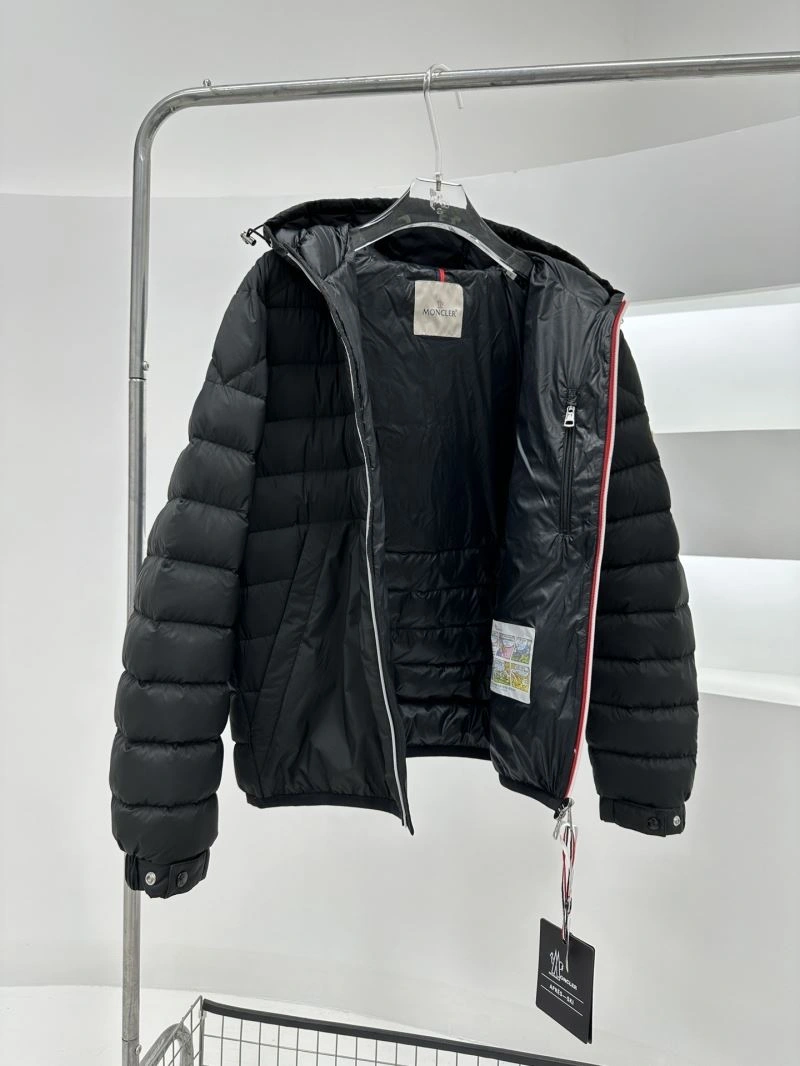 Low-cost Moncler Down Jackets