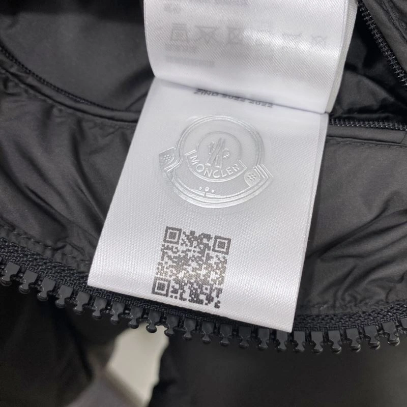 Top mirror Moncler Down Jackets