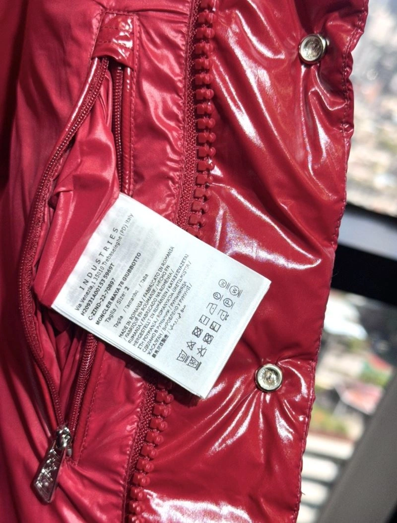 Accurate model Moncler Down Jackets