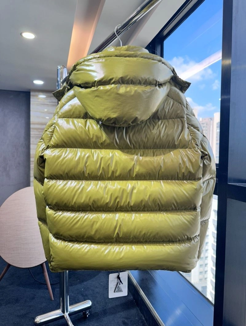Bargain Moncler Down Jackets