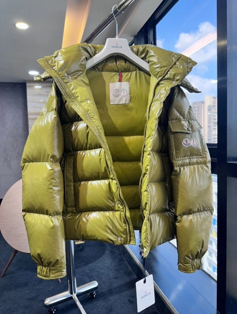 Bargain Moncler Down Jackets