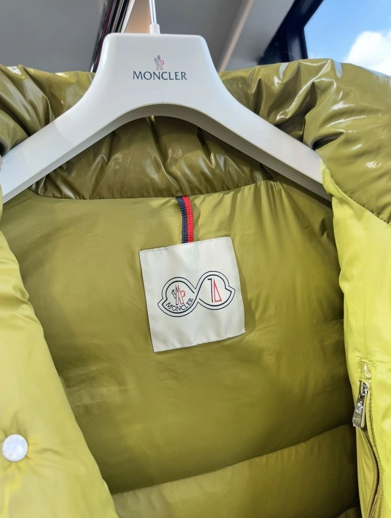 Bargain Moncler Down Jackets