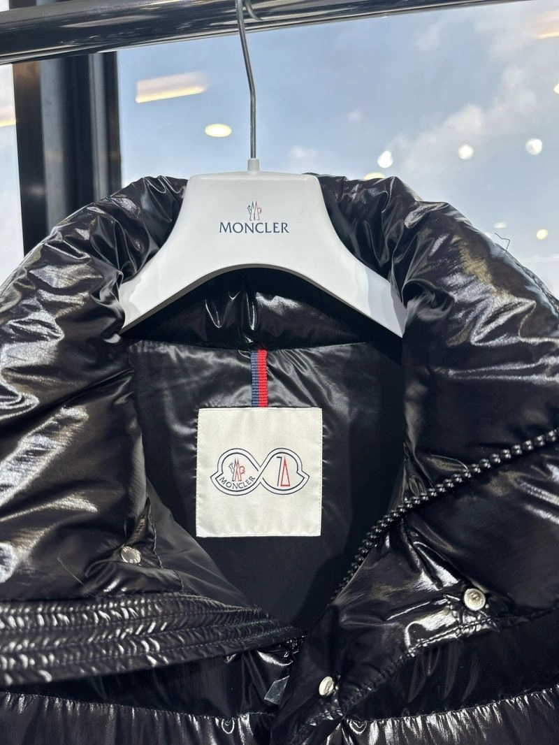 Perfect replica Moncler Down Jackets