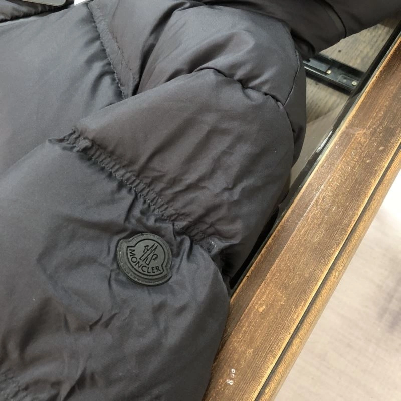 Inexpensive Moncler Down Jackets