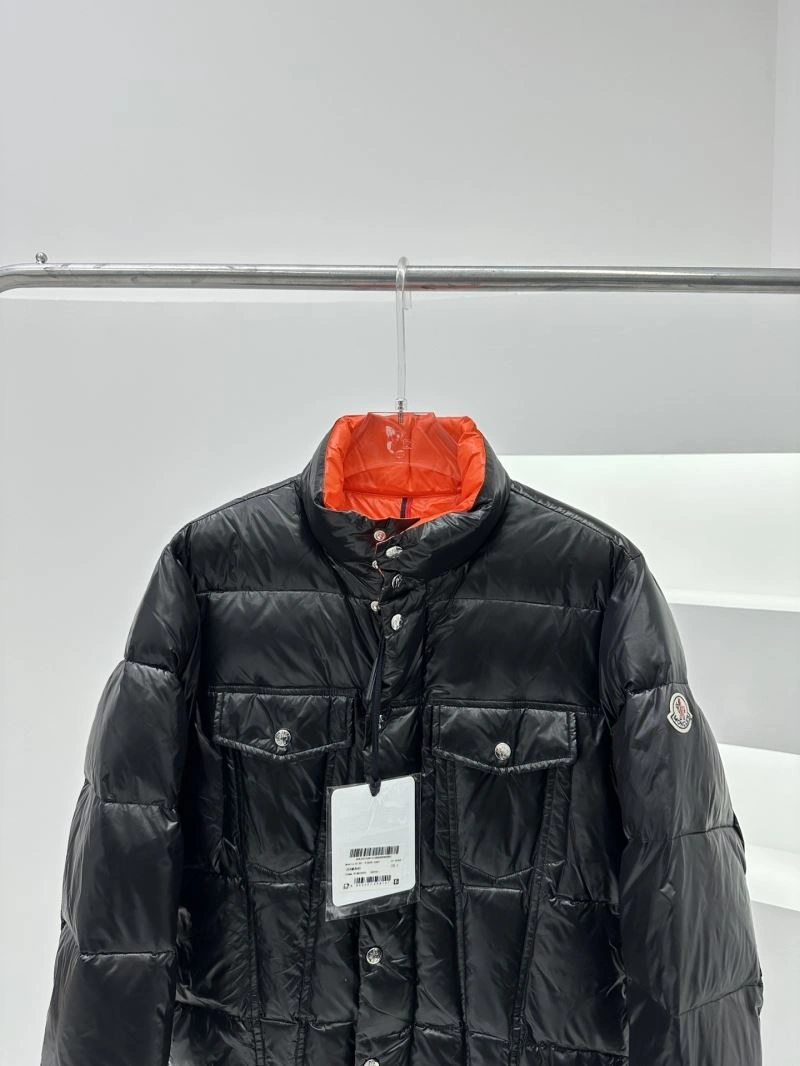 Accurate model Moncler Down Jackets