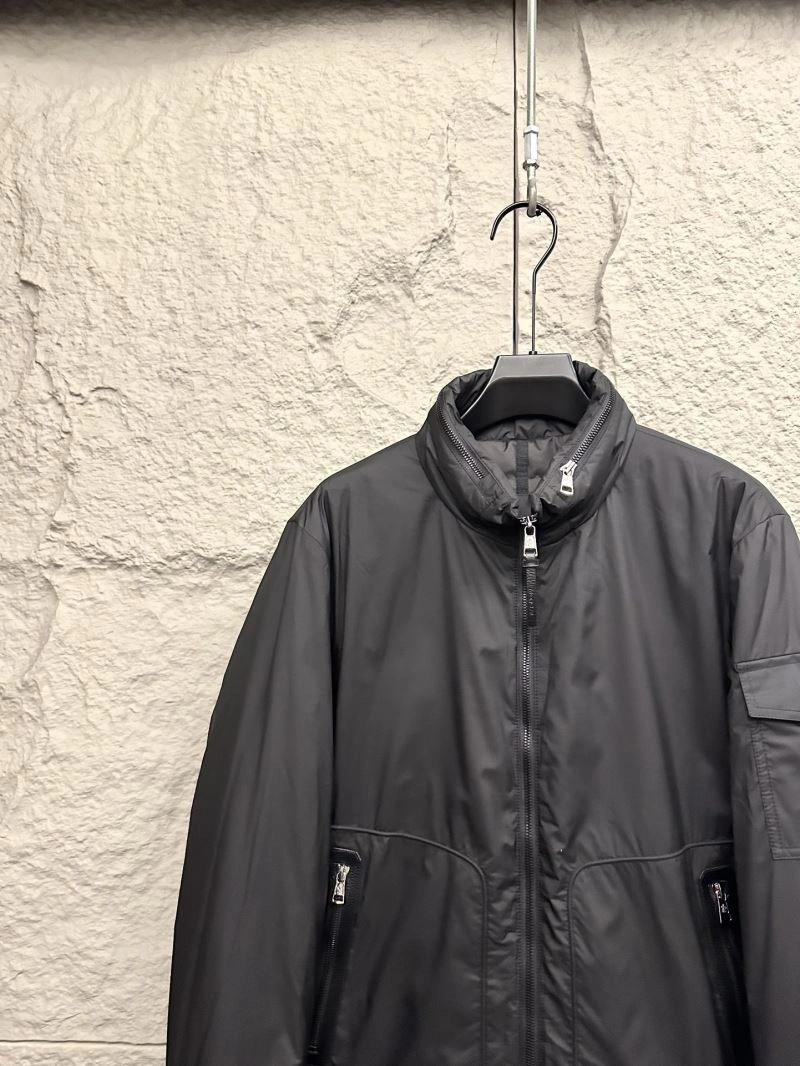 Low-cost Moncler Down Jackets