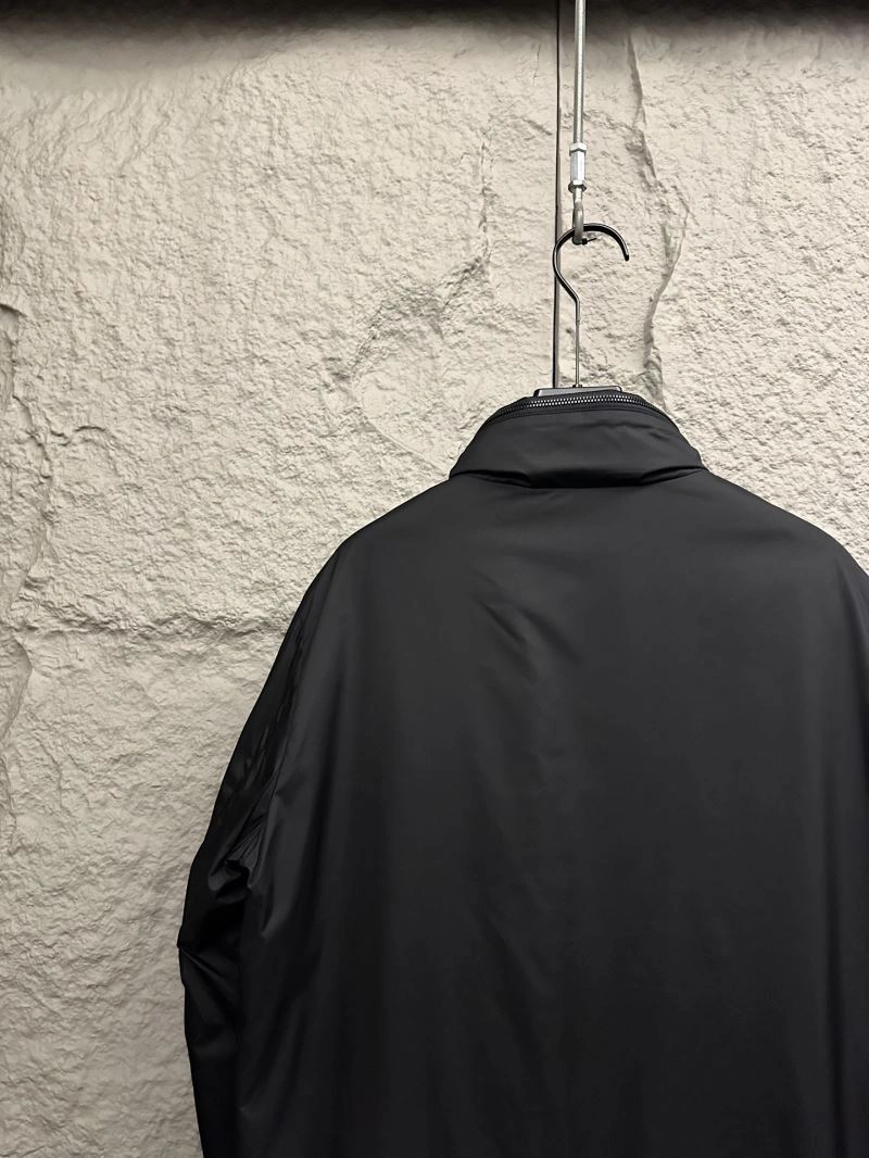 Low-cost Moncler Down Jackets