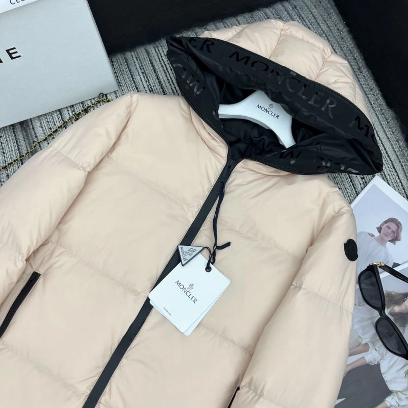Accurate model Moncler Down Jackets