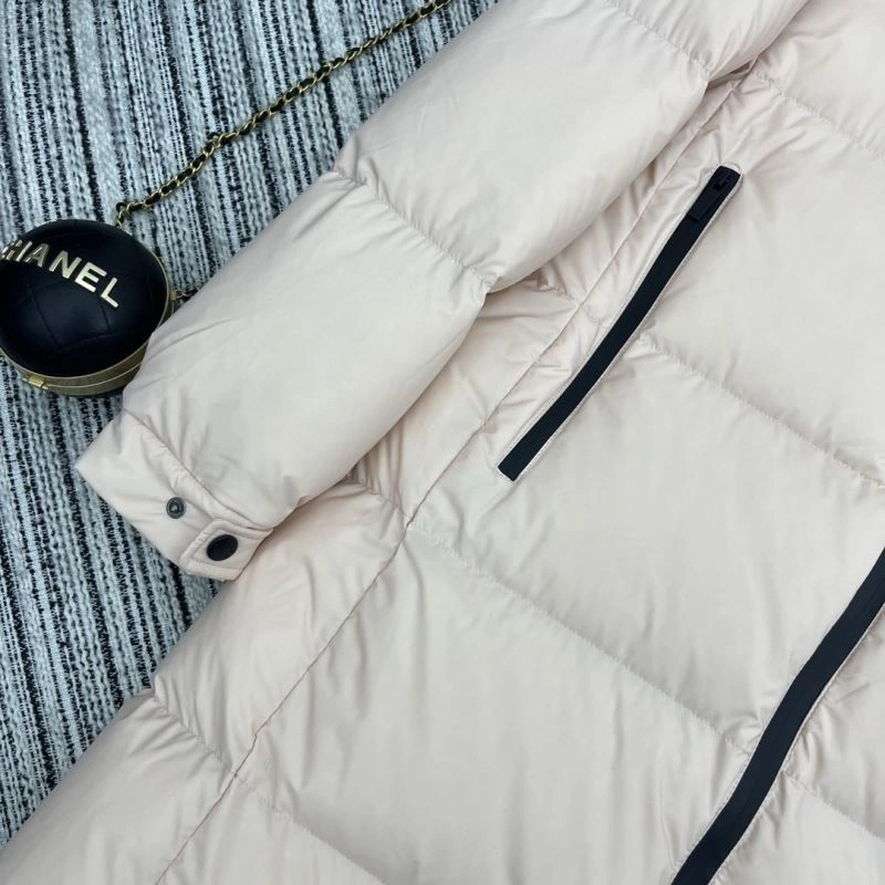 Accurate model Moncler Down Jackets