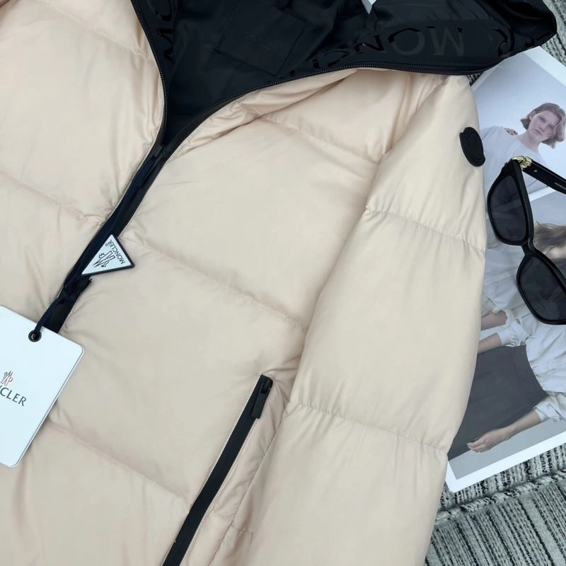 Accurate model Moncler Down Jackets