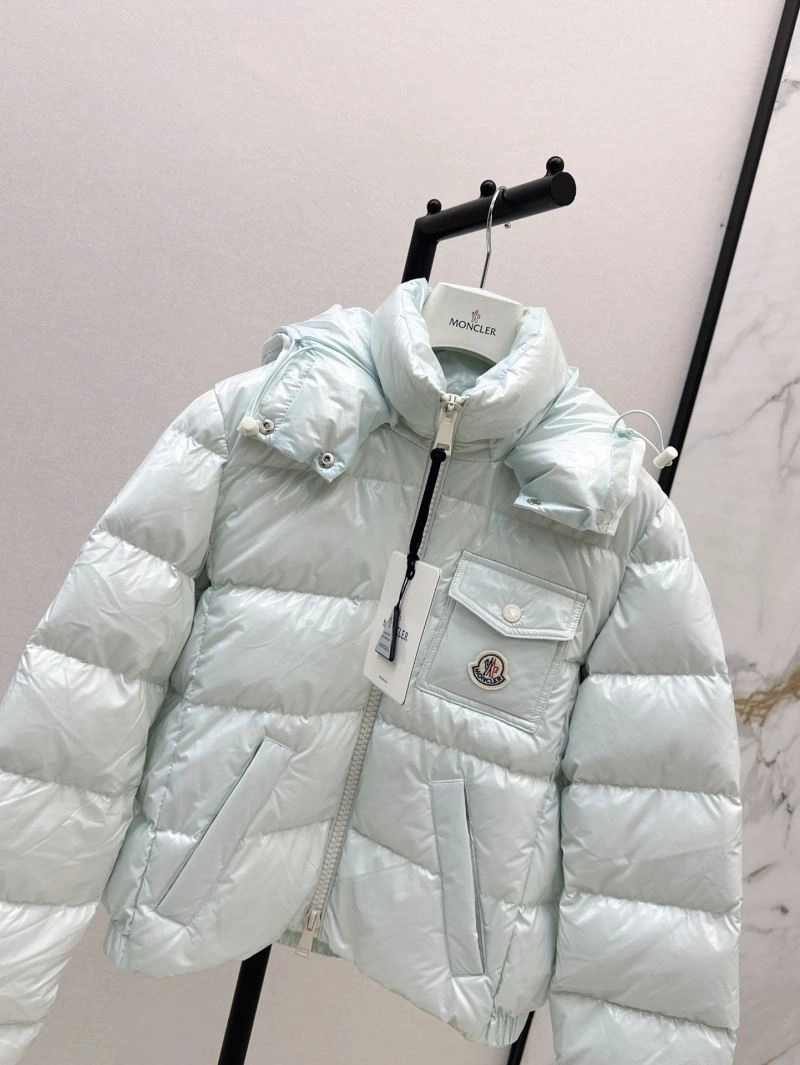 Low-cost Moncler Down Jackets