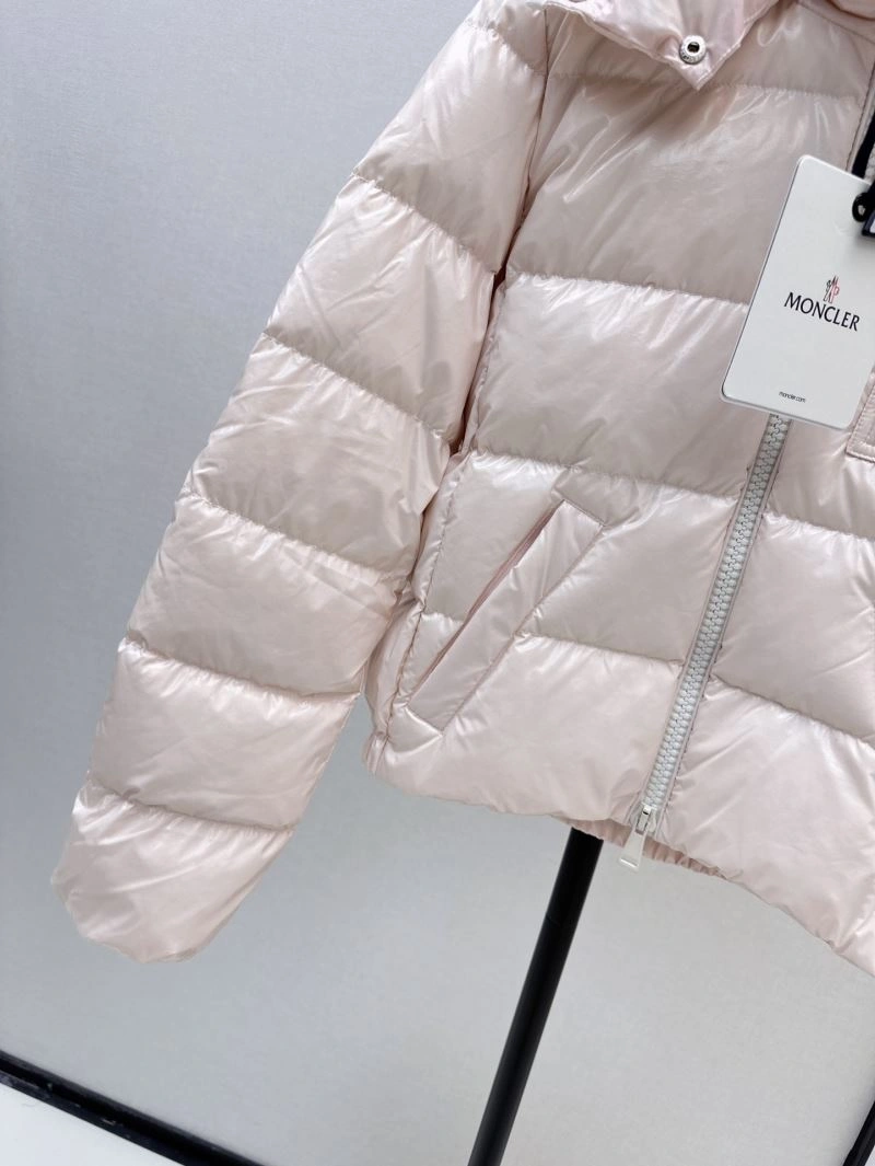 Low-cost Moncler Down Jackets