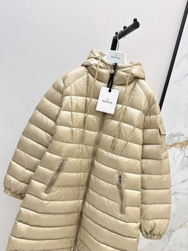 Accurate model Moncler Down Jackets