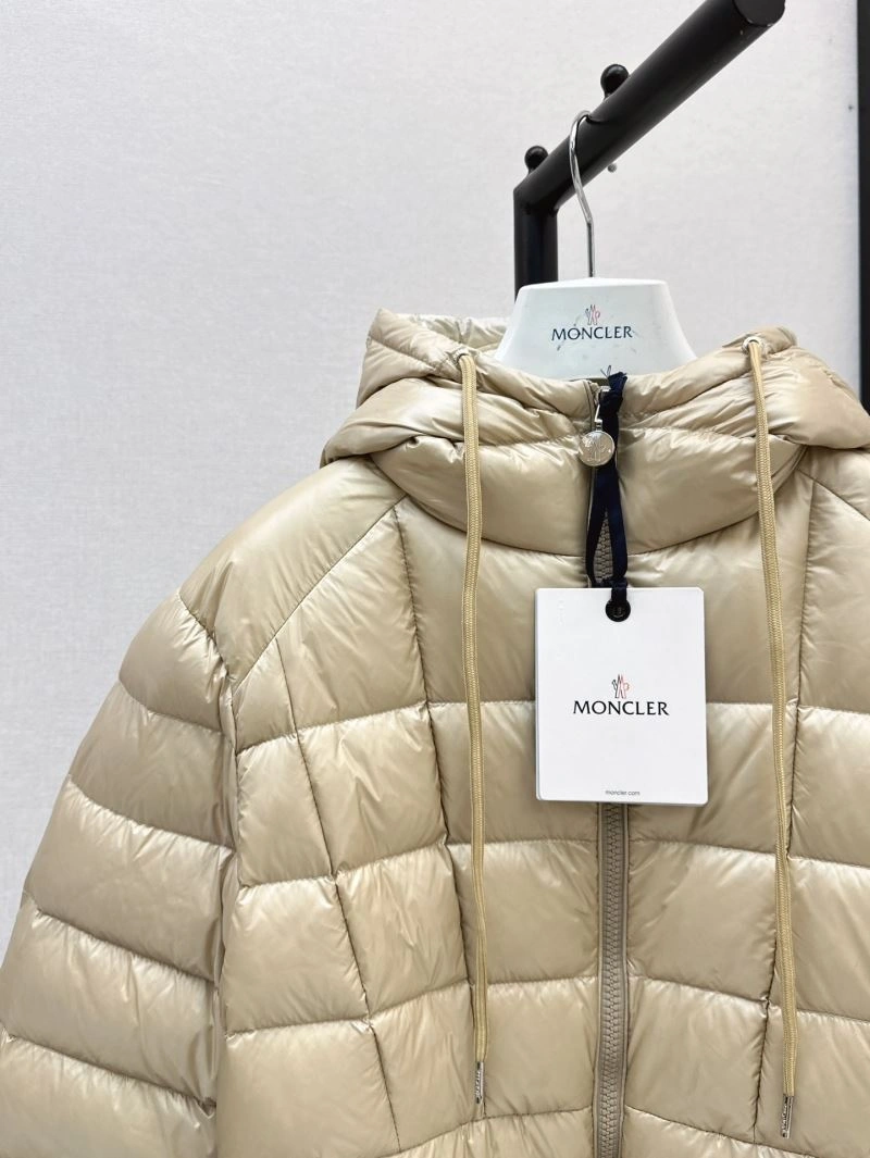 Accurate model Moncler Down Jackets