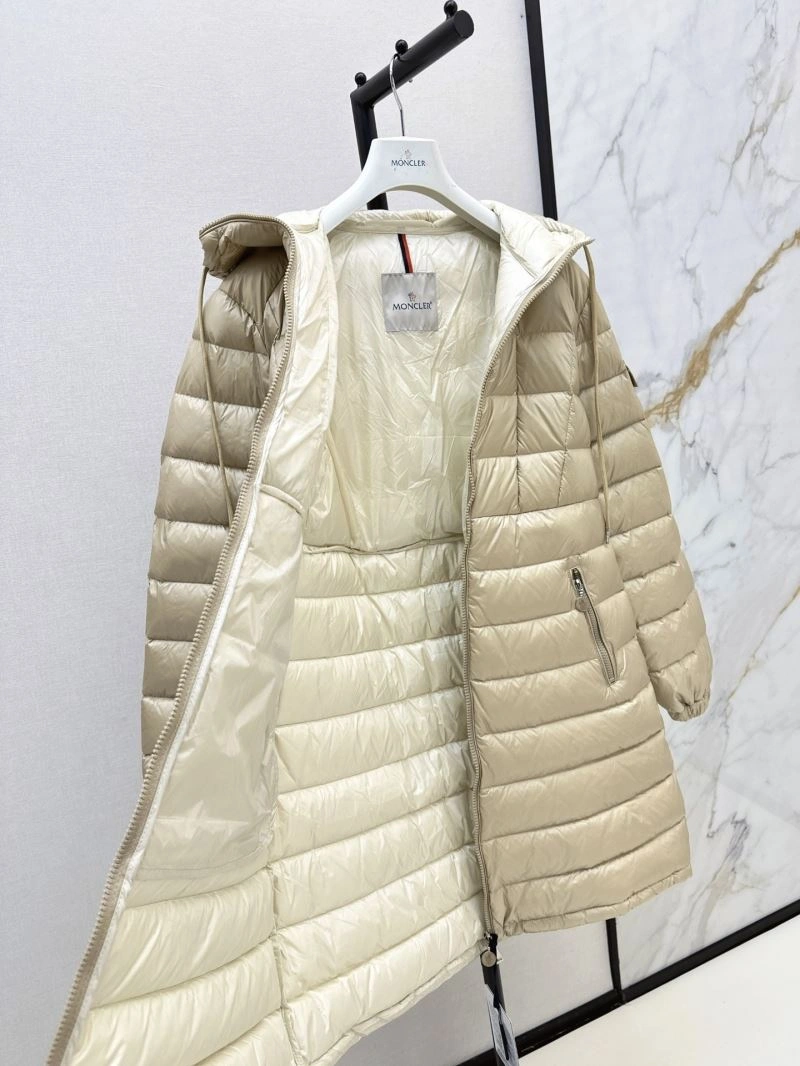 Accurate model Moncler Down Jackets