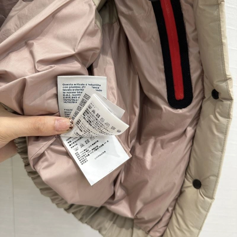Low-cost Moncler Down Jackets