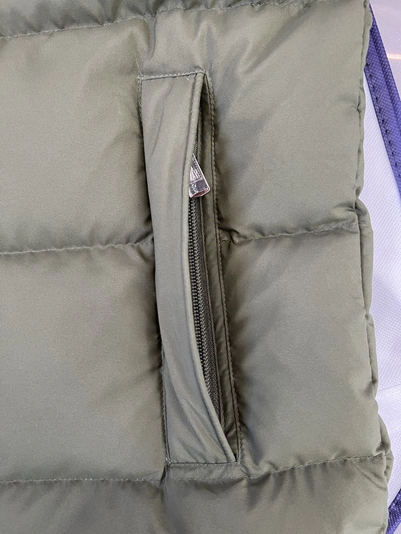 Low-cost Moncler Down Jackets