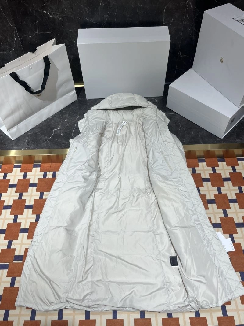 High accuracy Moncler Down Jackets