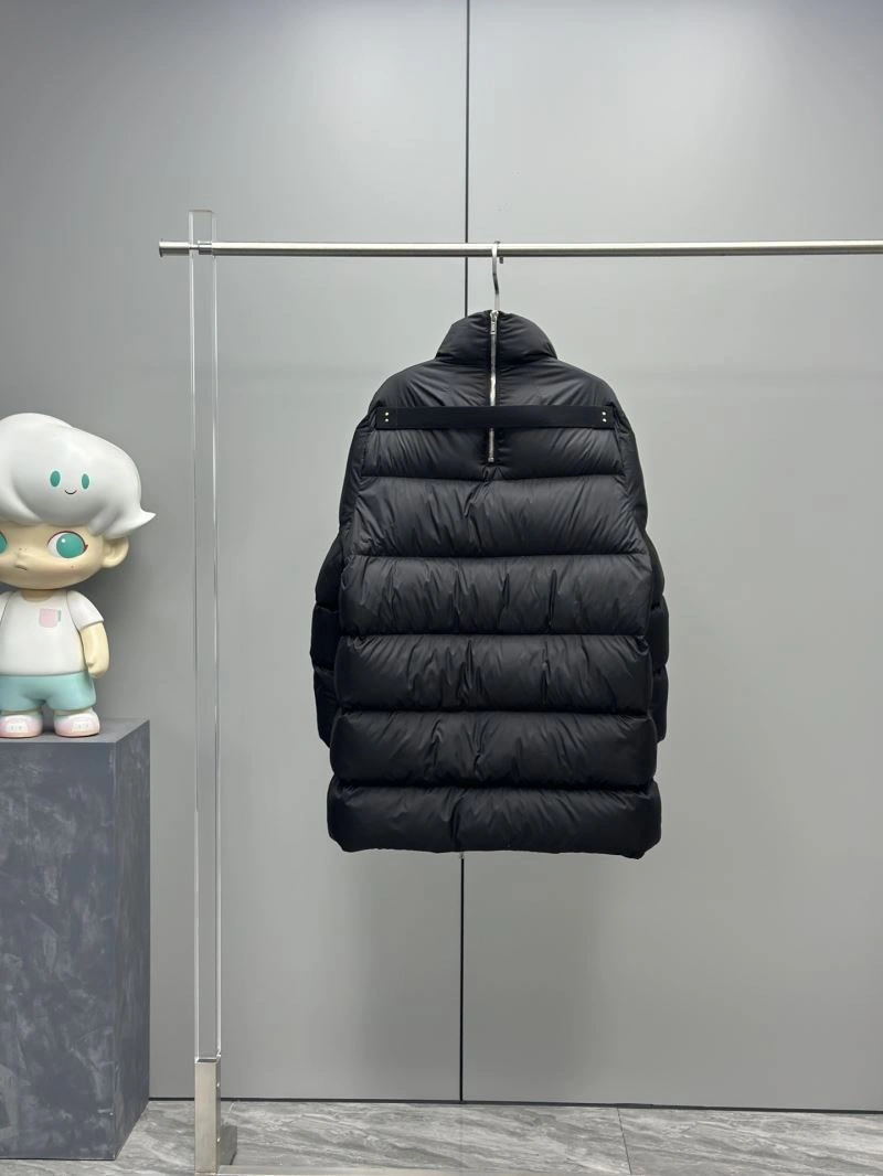 Accurate model Moncler Down Jackets