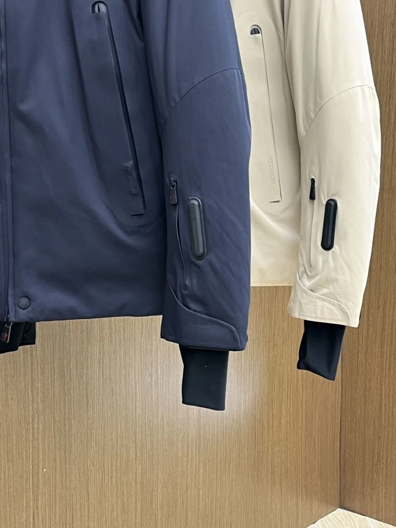 Top mirror Moncler Down Jackets