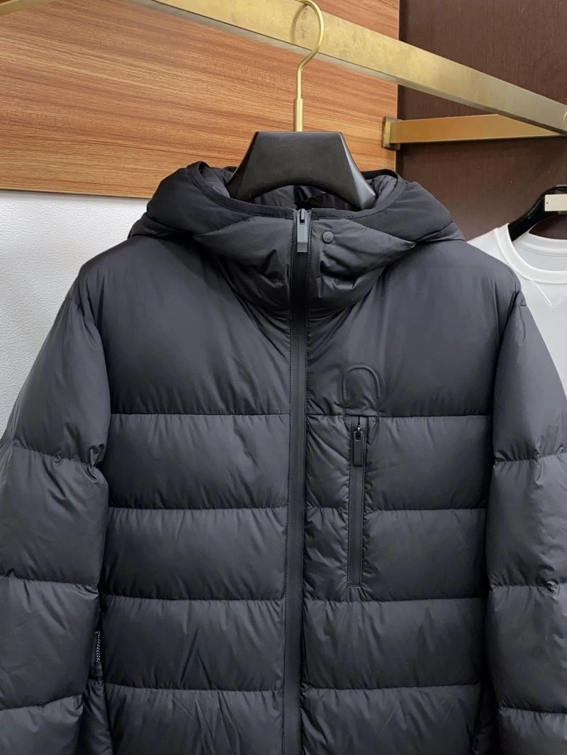 Exact replica Moncler Down Jackets