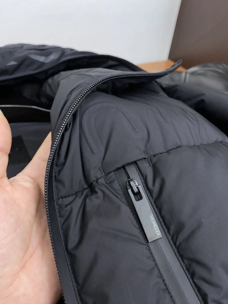 Exact replica Moncler Down Jackets