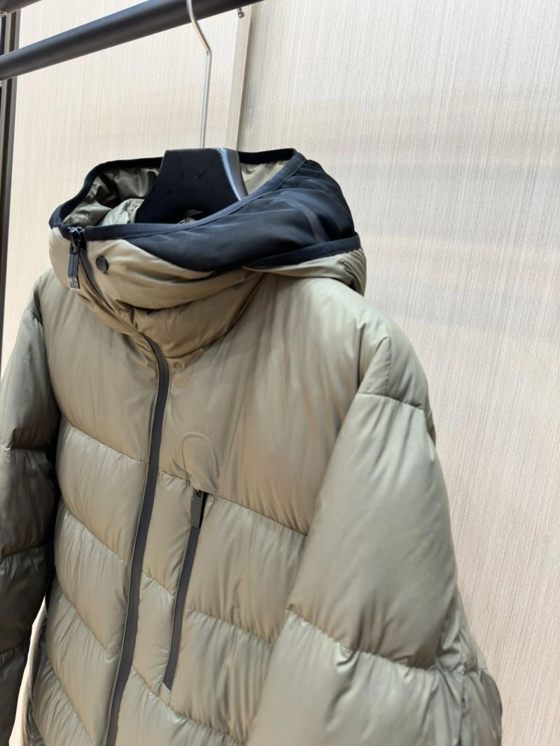 1:1 copy Moncler Down Jackets