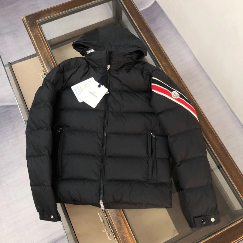 Inexpensive Moncler Down Jackets