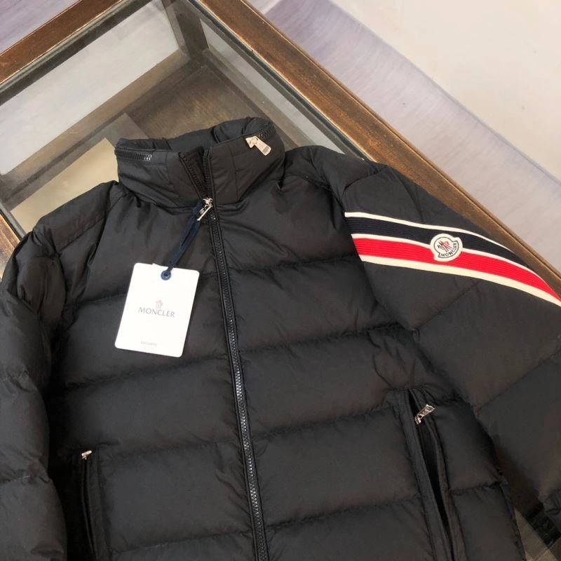 Inexpensive Moncler Down Jackets