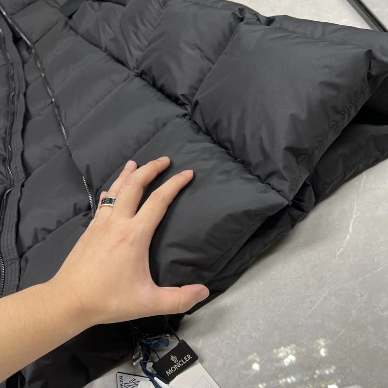 Cut-rate Moncler Down Jackets