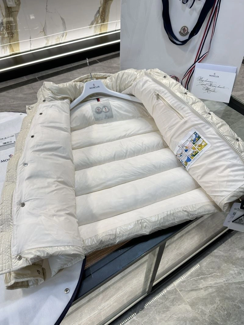 Perfect replica Moncler Down Jackets