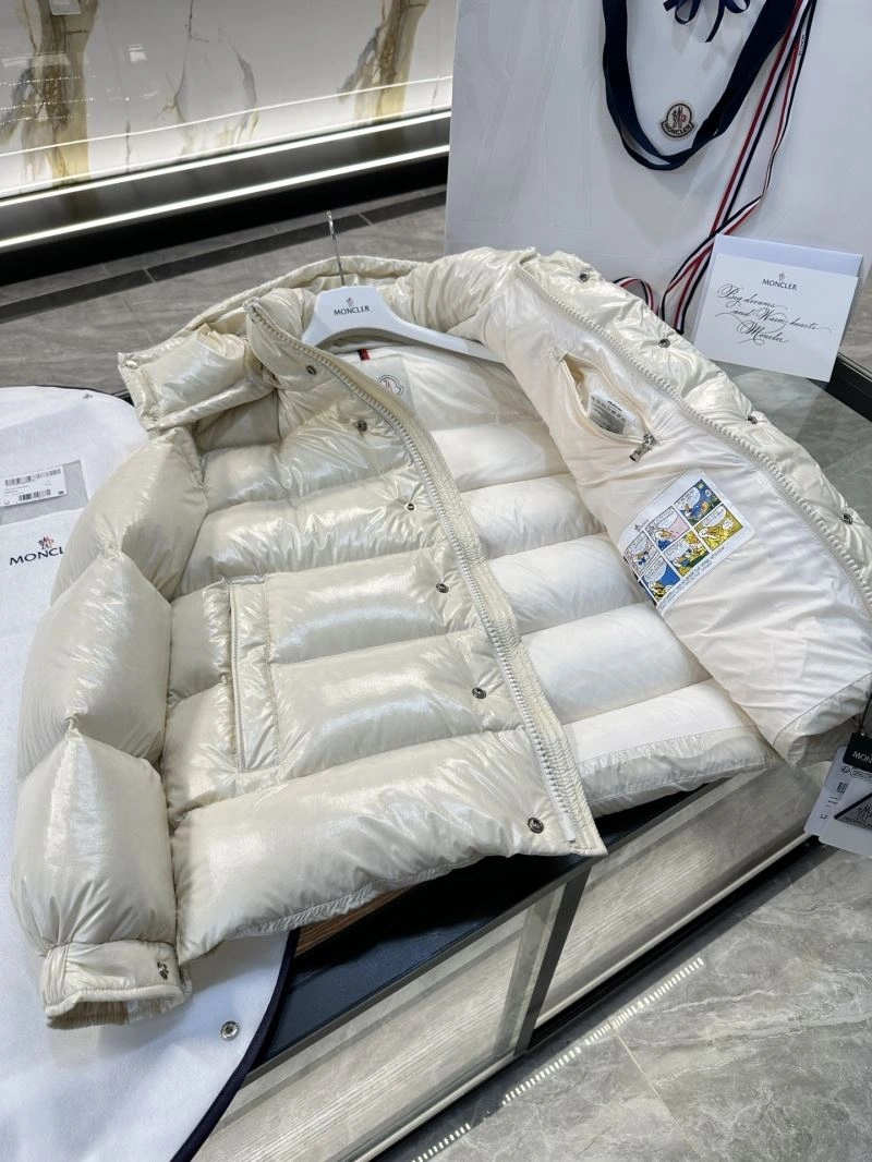 Perfect replica Moncler Down Jackets