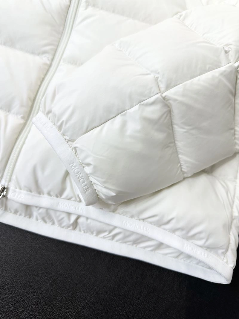 High fidelity Moncler Down Jackets