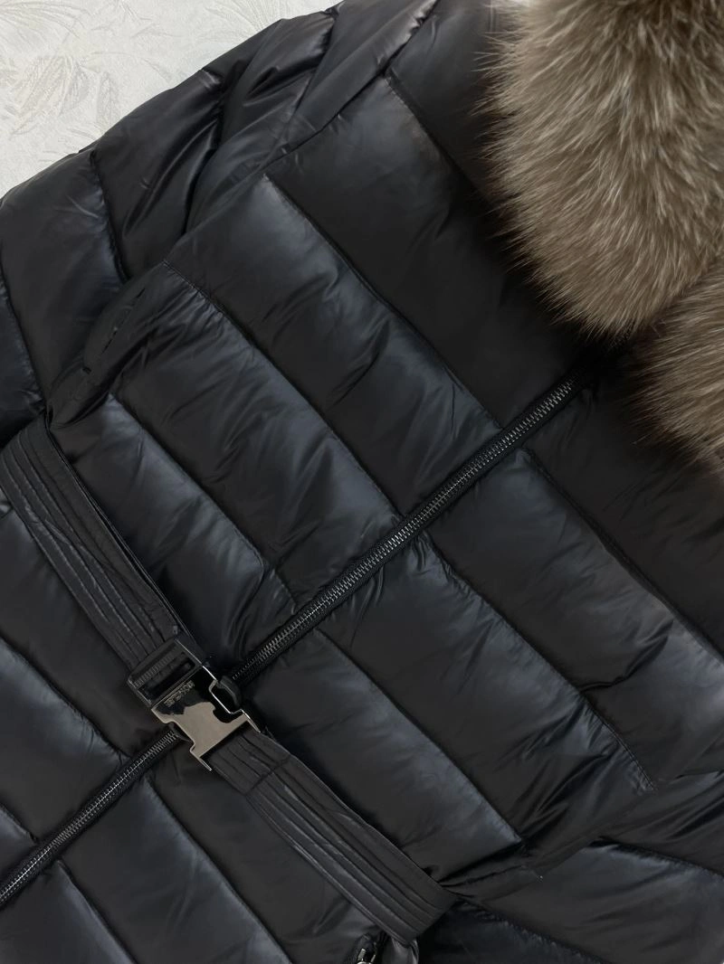 Inexpensive Moncler Down Jackets