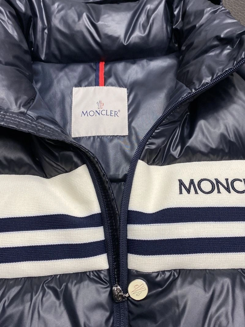 Exact replica Moncler Down Jackets