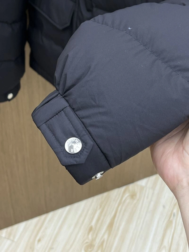 1:1 copy Moncler Down Jackets