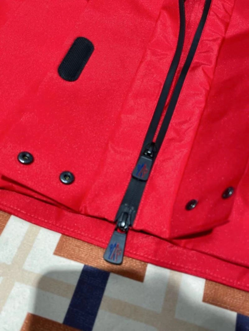 High accuracy Moncler Down Jackets