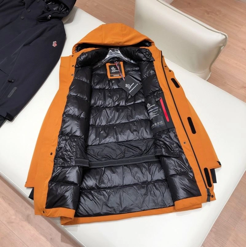 Accurate model Moncler Down Jackets
