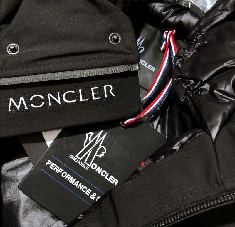 Top mirror Moncler Down Jackets