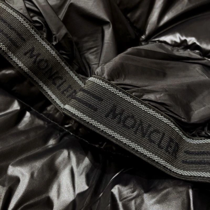 Top mirror Moncler Down Jackets