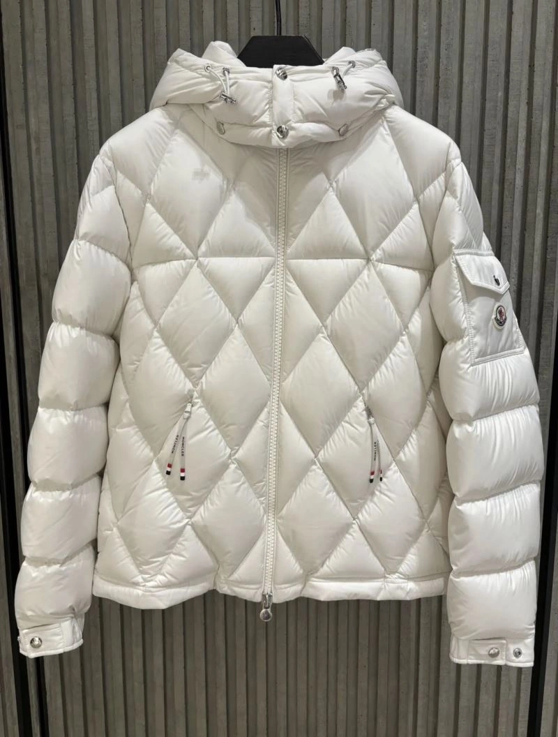 1:1 copy Moncler Down Jackets
